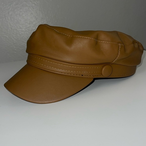 Source Unknown | Accessories | Faux Leather Baker Boy Hat News Boy Cap ...